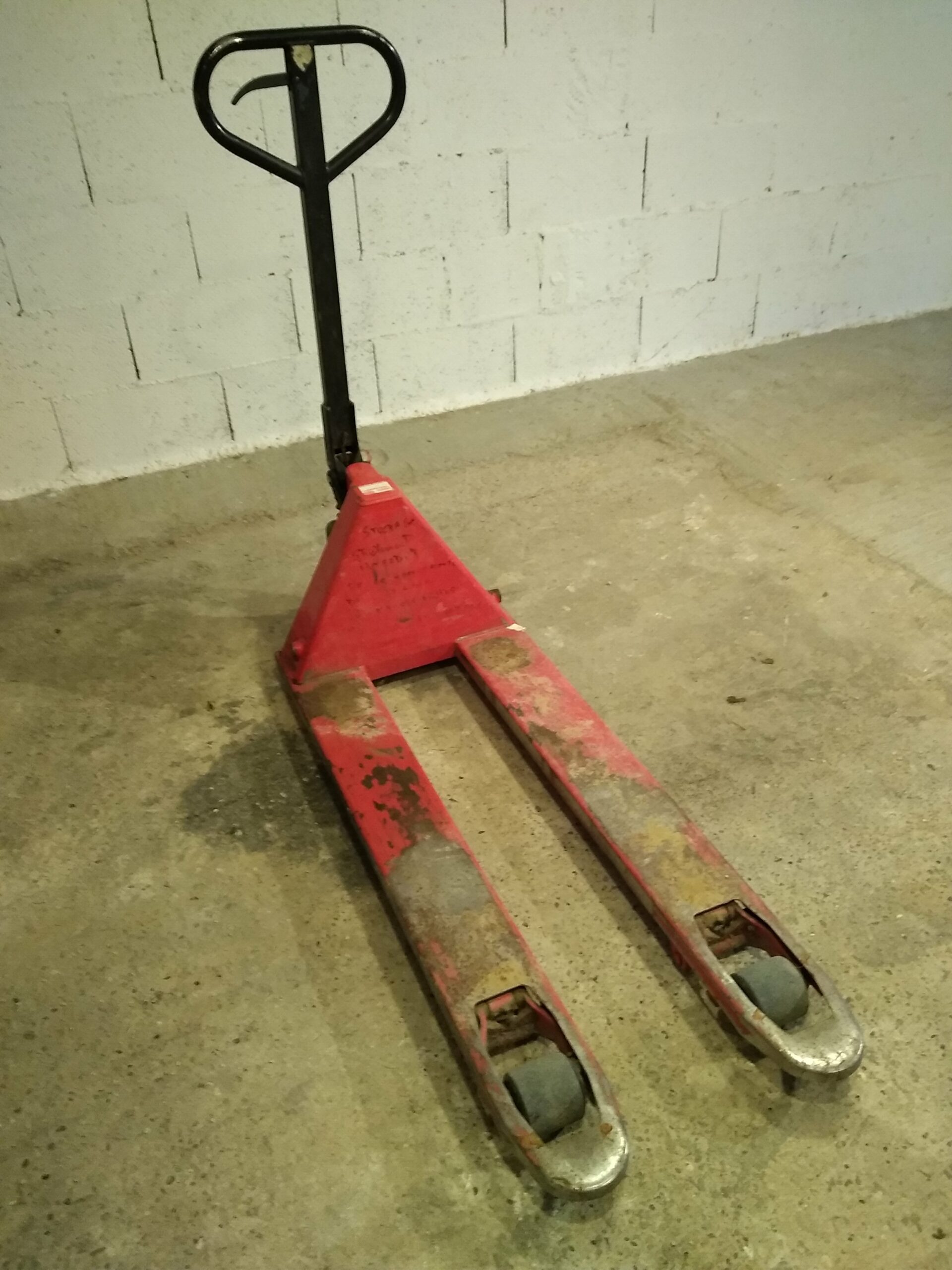 Transpalette idéal pour un usage ponctuel - SD Multilocation